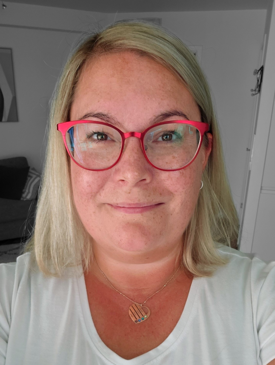 Advokat Line Karlsvik | Advokatguiden